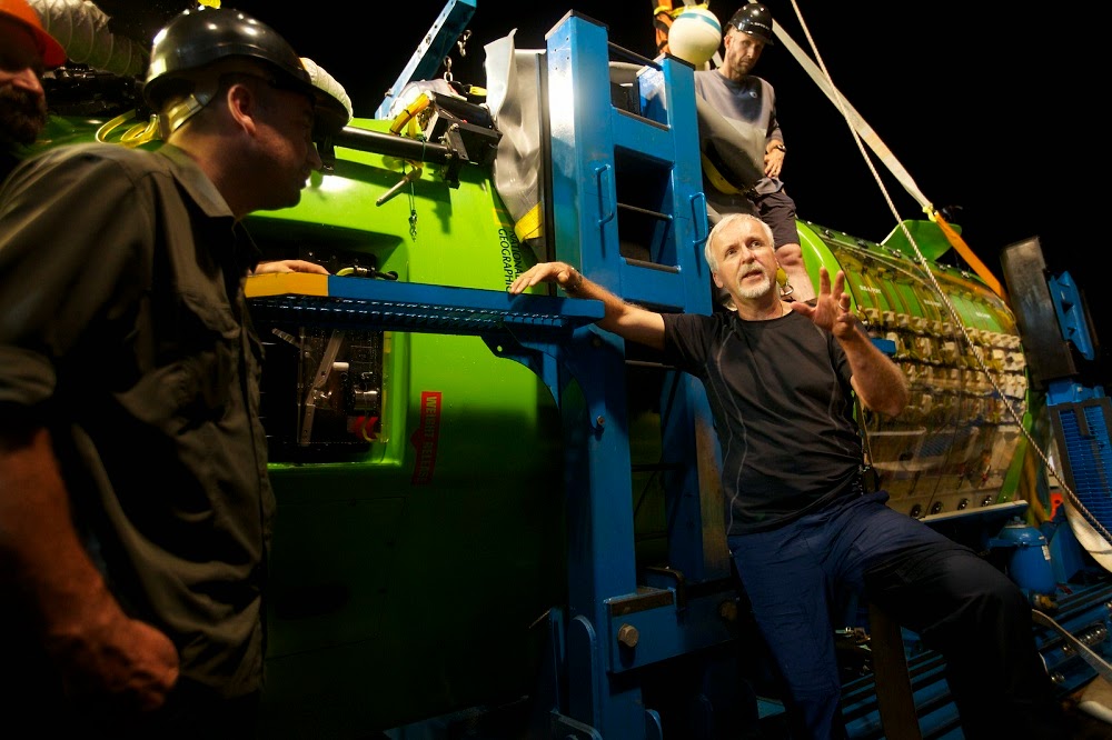 CINEBLOGYWOOD: Deepsea Challenge 3D : James Cameron retourne dans l ...