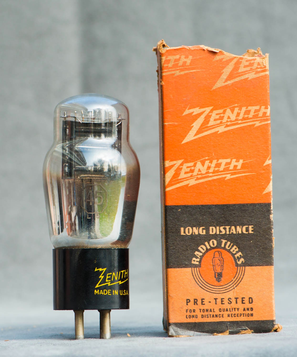 VinylSavor: Tube of the Month : The 45 (revisited)