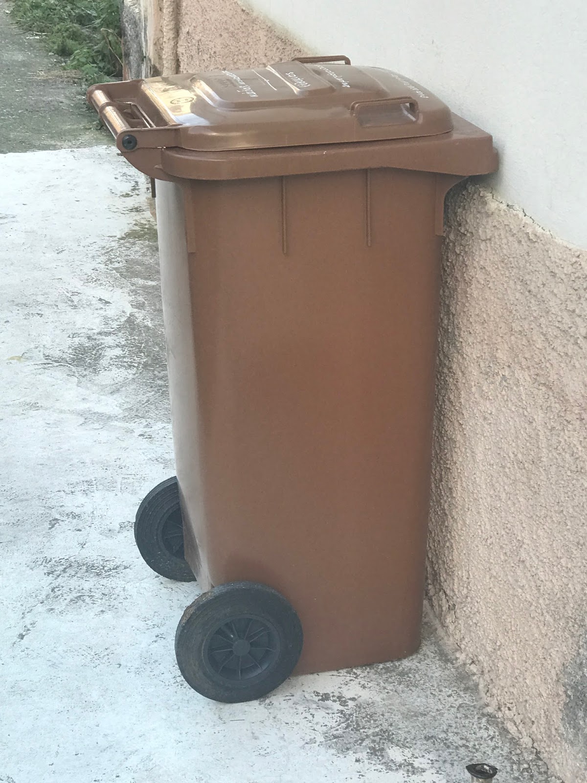 ORTHOLOGIKA: Η ΣΠΑΡΤΗ ΚΑΝΕΙ ΤΗ ΔΙΑΦΟΡΑ !!! ΔΙΑΧΕΙΡΙΖΕΤΑΙ ΤΑ ΣΚΟΥΠΙΔΙΑ ...