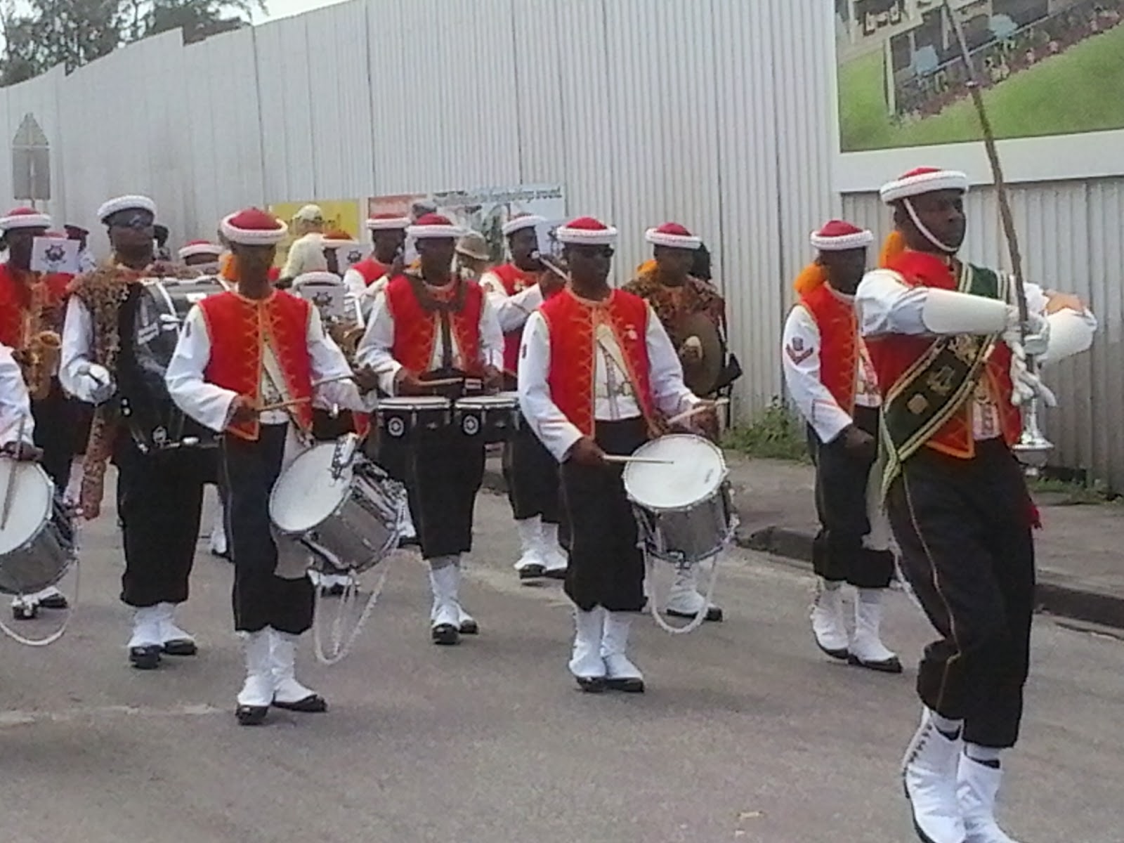 So Very Very Thankful: Holetown Festival 2014 - Part 1 - The Parades