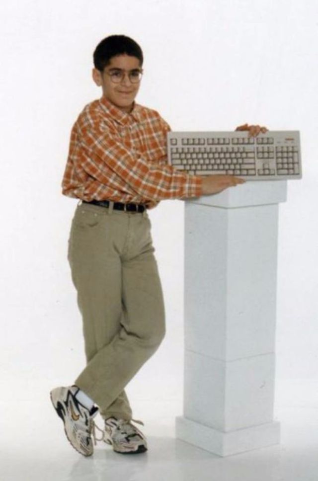 From Bad Hair to Cheesy Smiles, Here Are 40 of the Most Awkward School ...