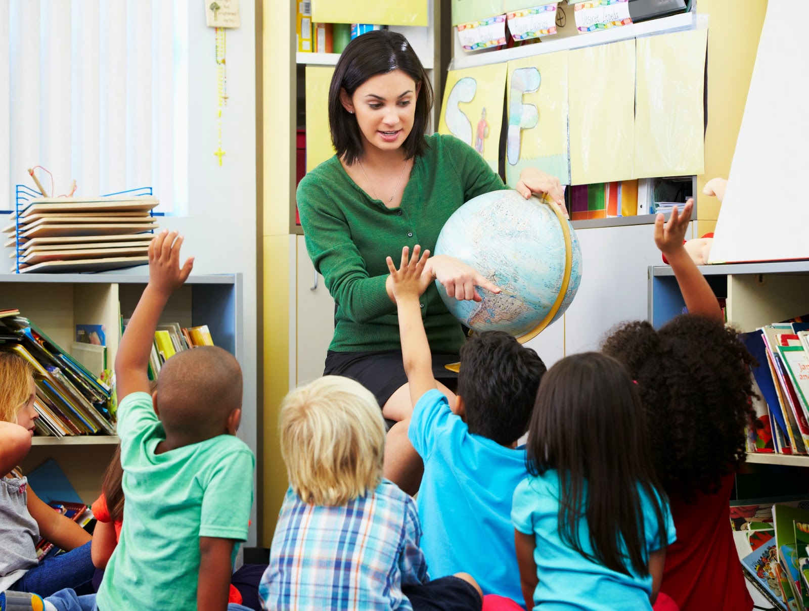 Immigration In and Out of the Classroom: Welcoming Immigrant Students ...