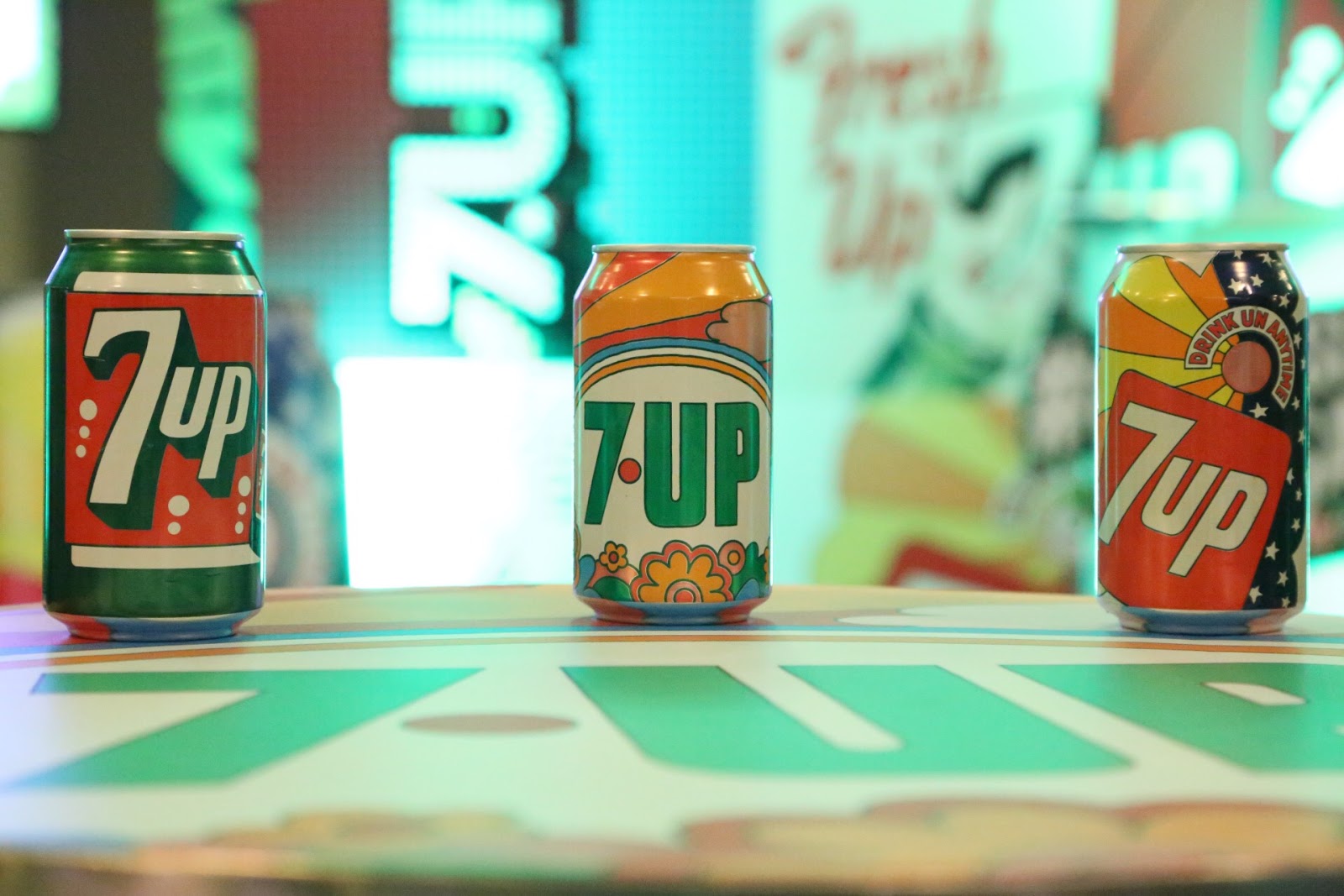 7UP celebra su historia con una colección de empaques vintage - NewsLifeRD