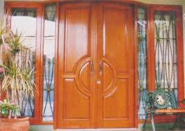 PENGECATAN: JENIS CAT KAYU