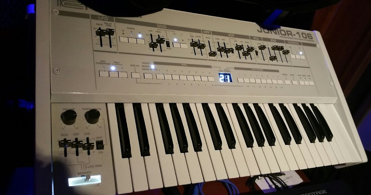 MATRIXSYNTH: Roland Juno (junior) 106 white