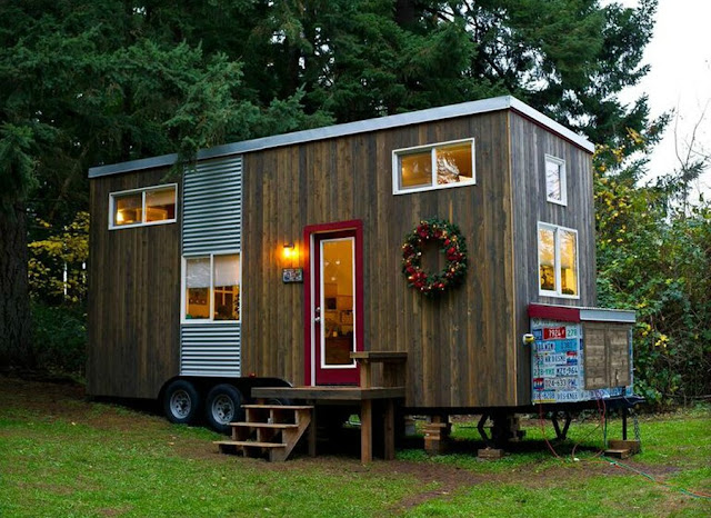 TINY HOUSE TOWN: Rustic DIY Tiny House In Oregon (144 Sq Ft)