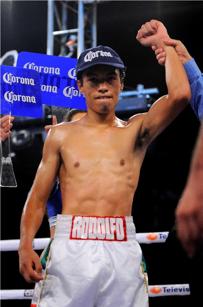 1ro. Box: PROMETE ROBERSE EL SHOW