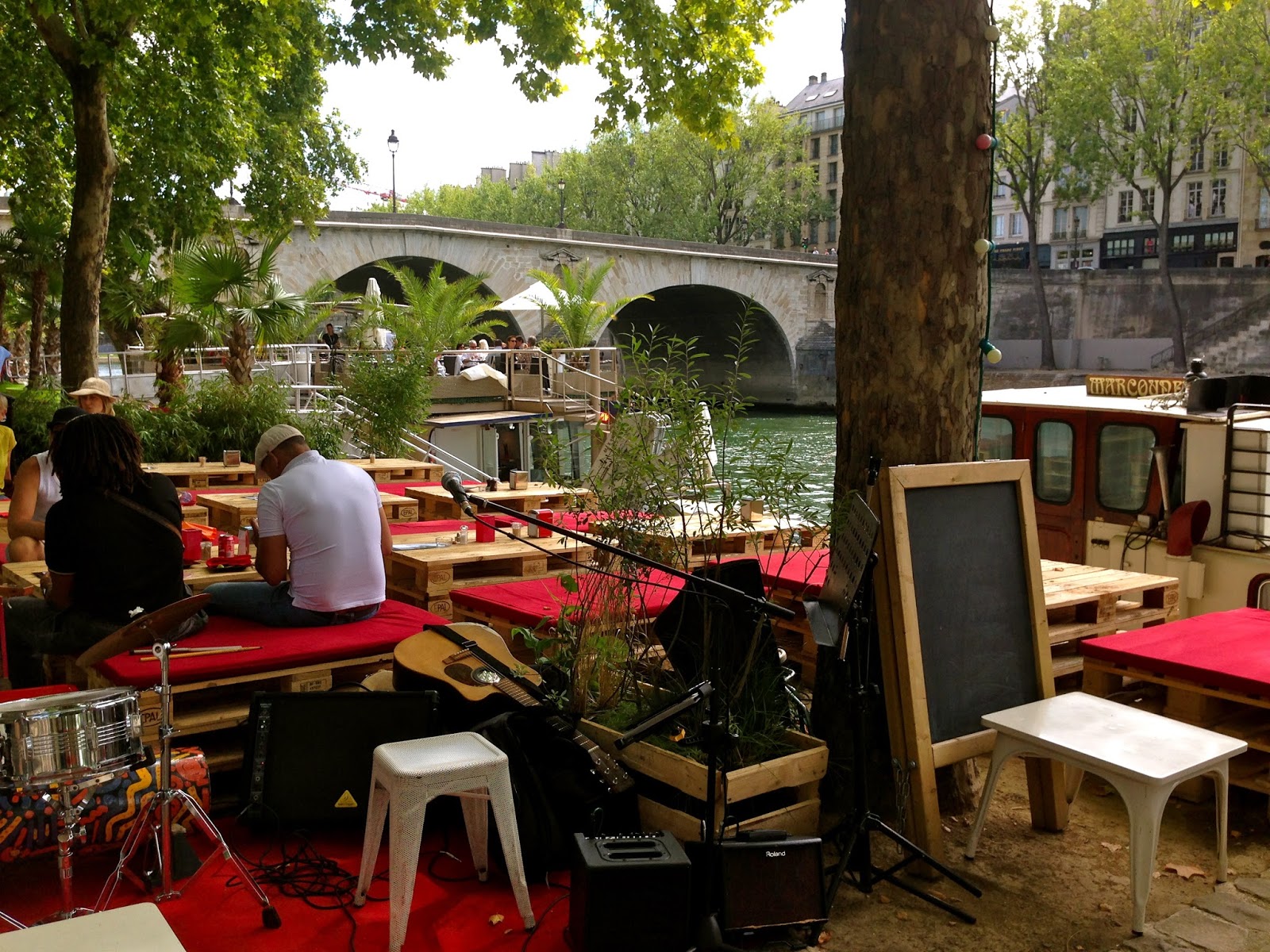 Focus On Paris: Farewell aux plages