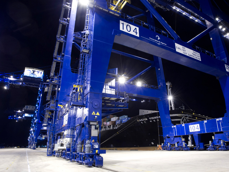 Logistica Portuária: TTI Algeciras primeiro Terminal semi automatizado ...