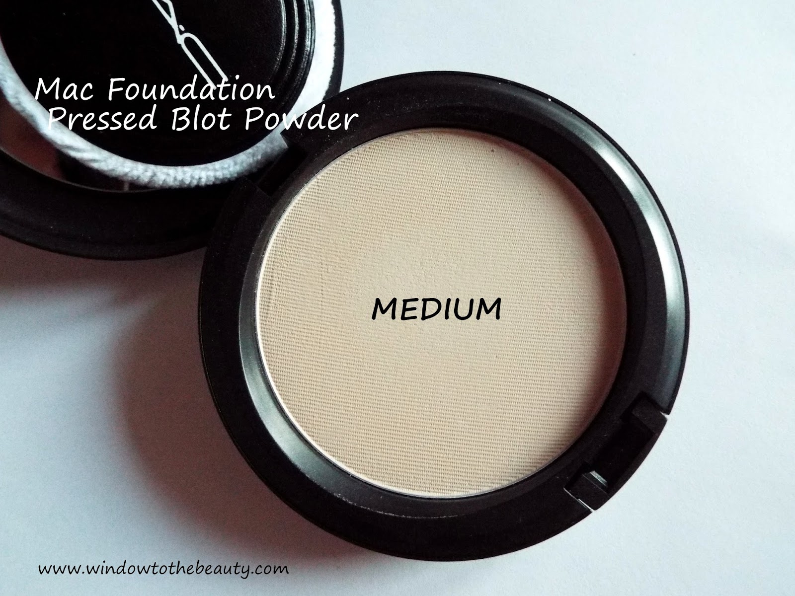 Window to The beauty: Mac Foundation Pressed Blot Powder Review