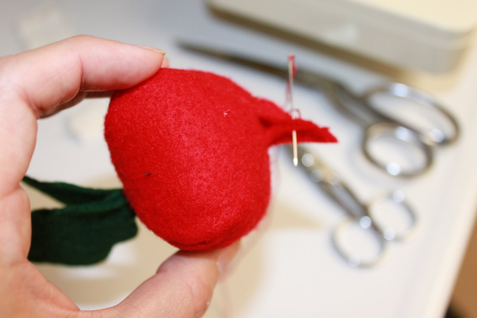 While Wearing Heels: I Heart Fake Food - Felt Radish Tutorial