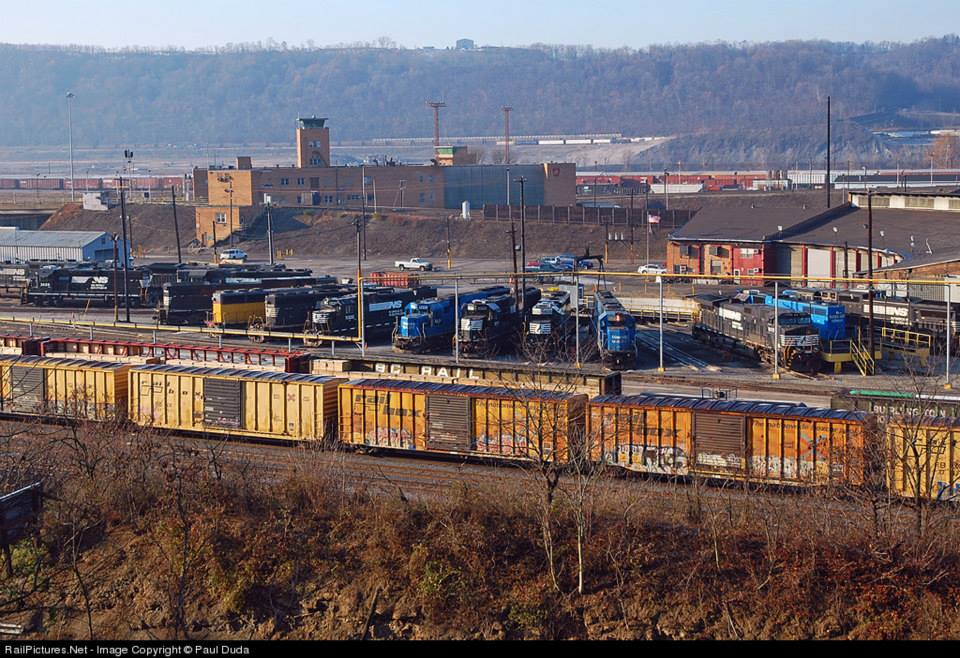 Towns and Nature: Conway, PA: NS/Conrail/Penn Railyard