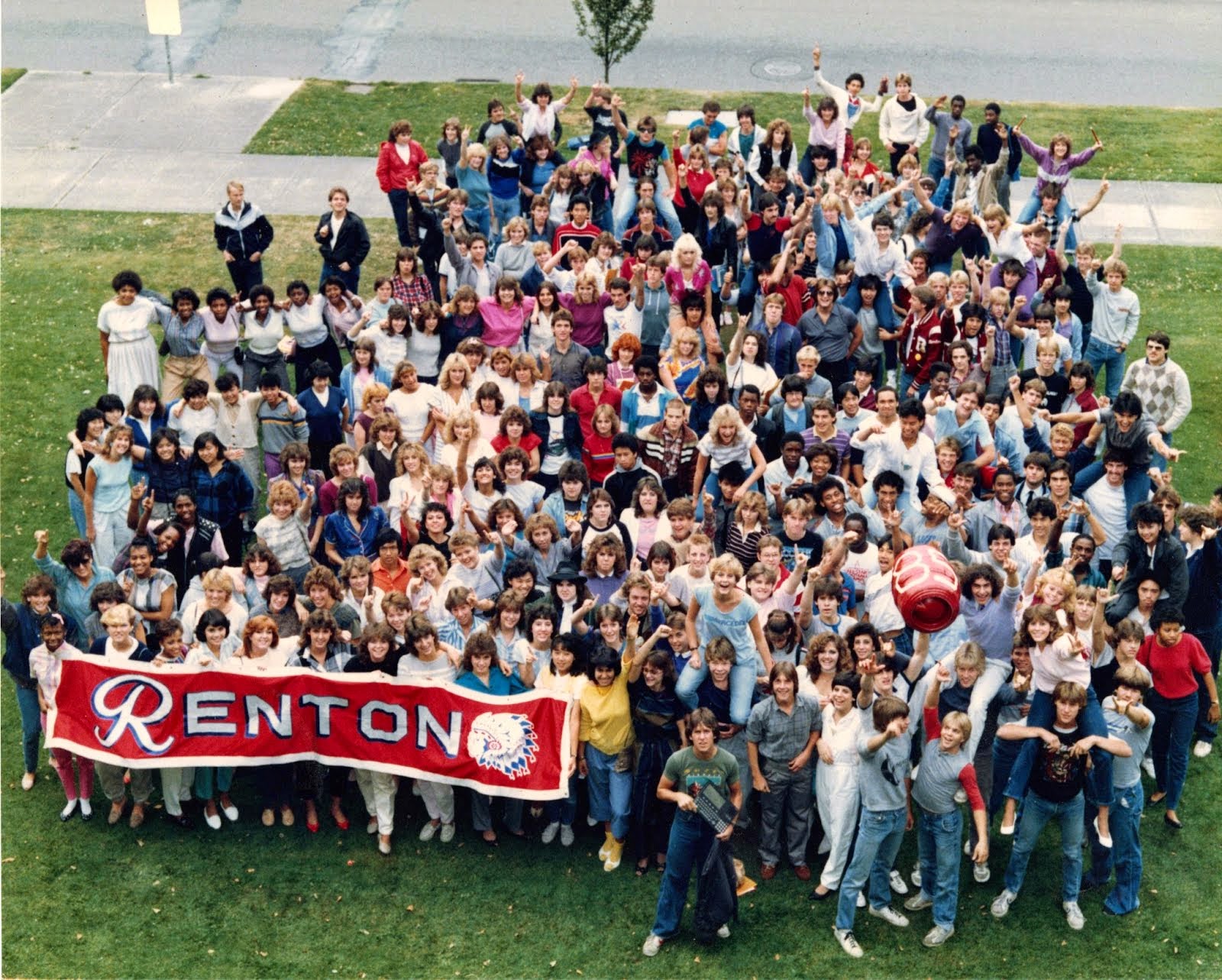 Renton High School Class of 85: 30th Reunion - Friday at The Berliner Pub