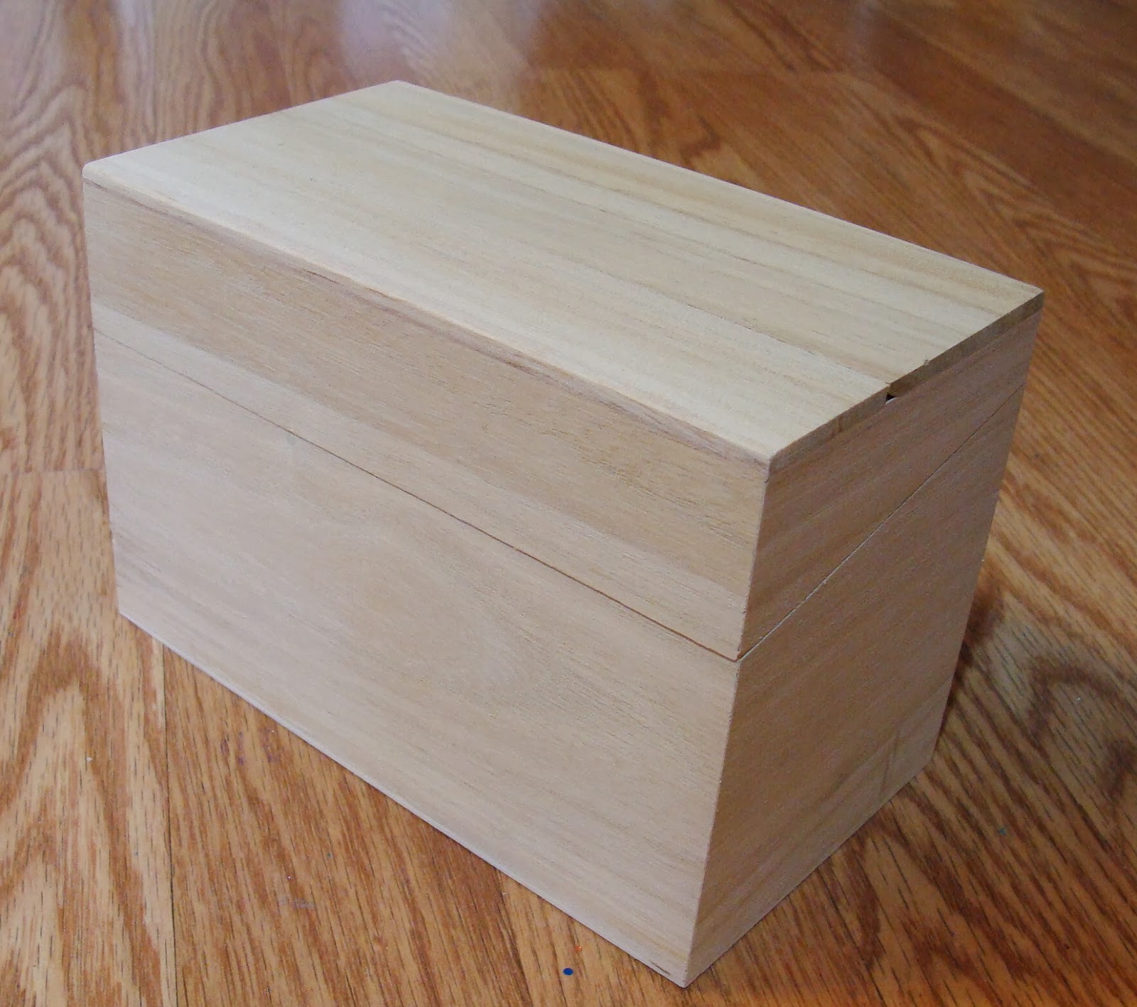 My Art Journal: A New Tutorial--An Altered Box