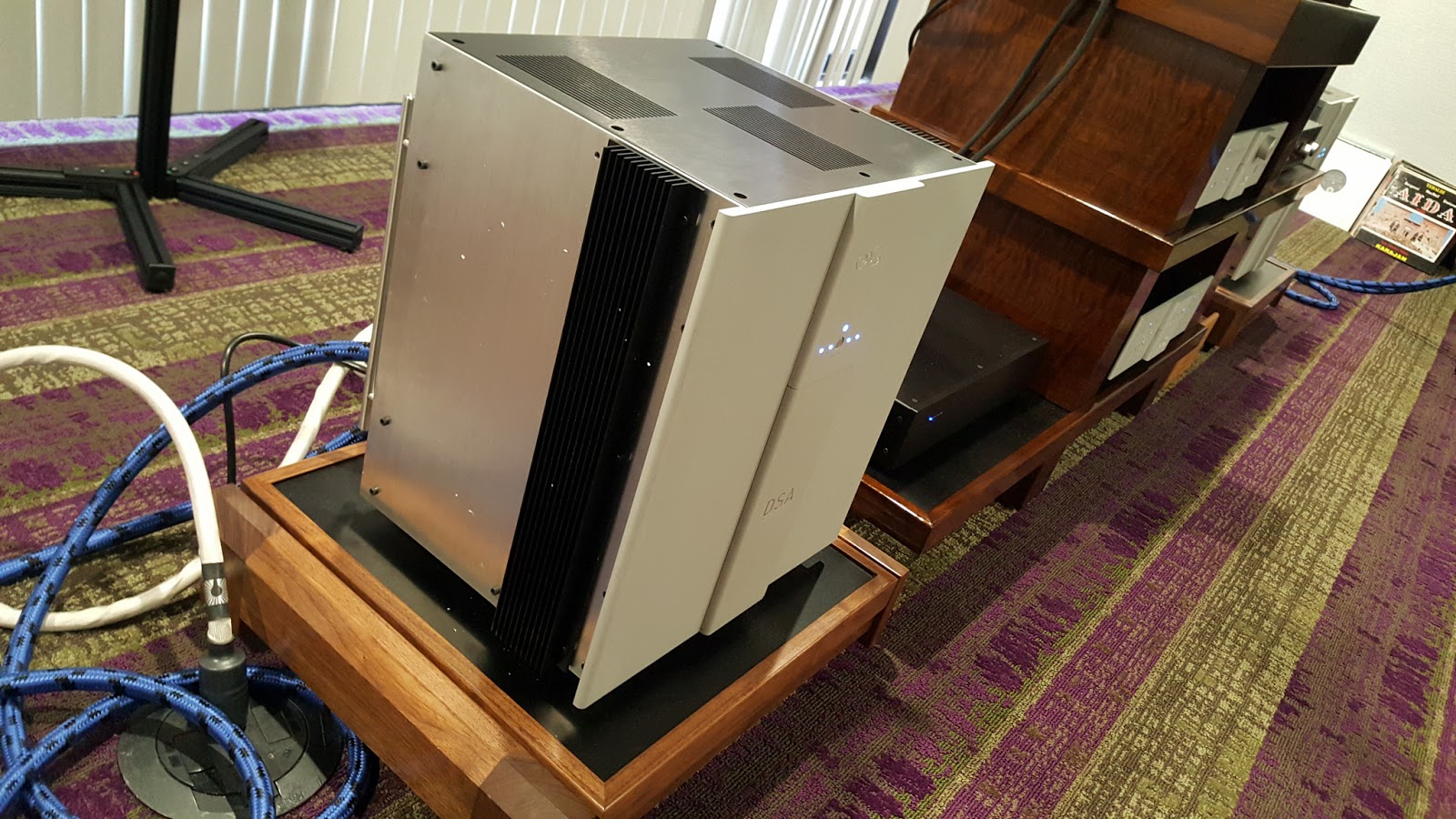 Wizard High-End Audio Blog: Dynamic Sounds Associates Amp I mono amps