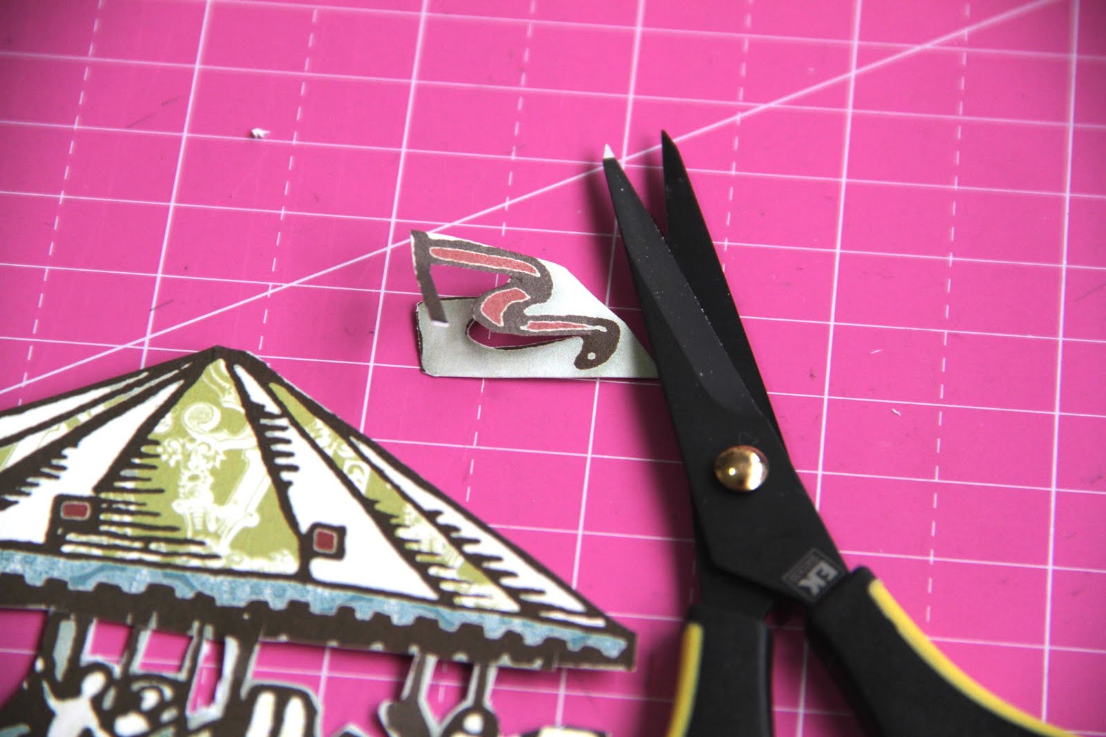 Emeline: Tutorial - Intricate (motif) Cutting