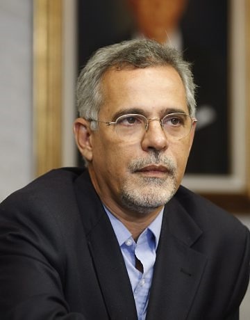 FERNANDO WILLIAM: Biografia