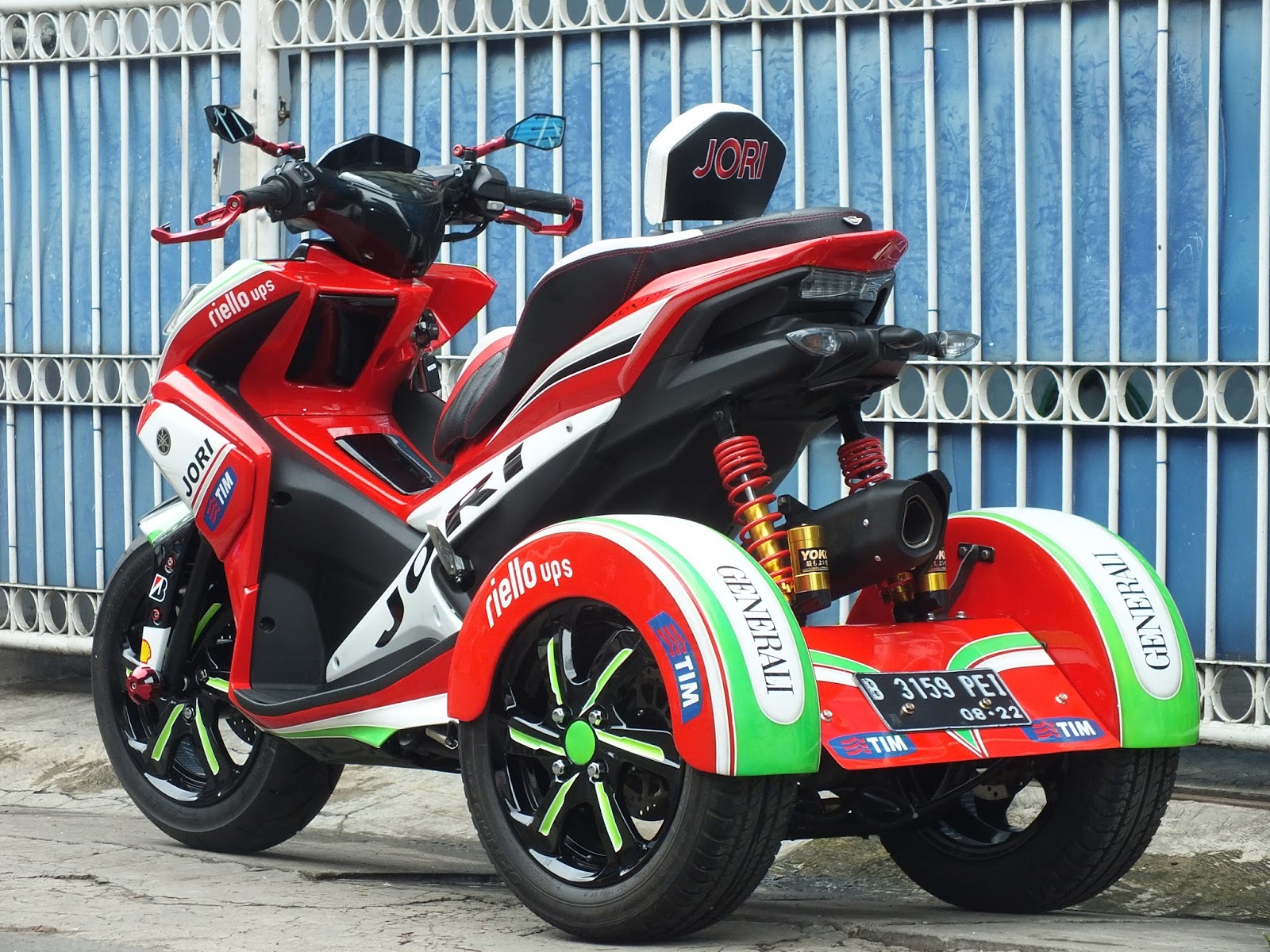 Doctor Matic Klinik Spesialis Motor Matic: YAMAHA AEROX 155 TRIKE (RODA ...