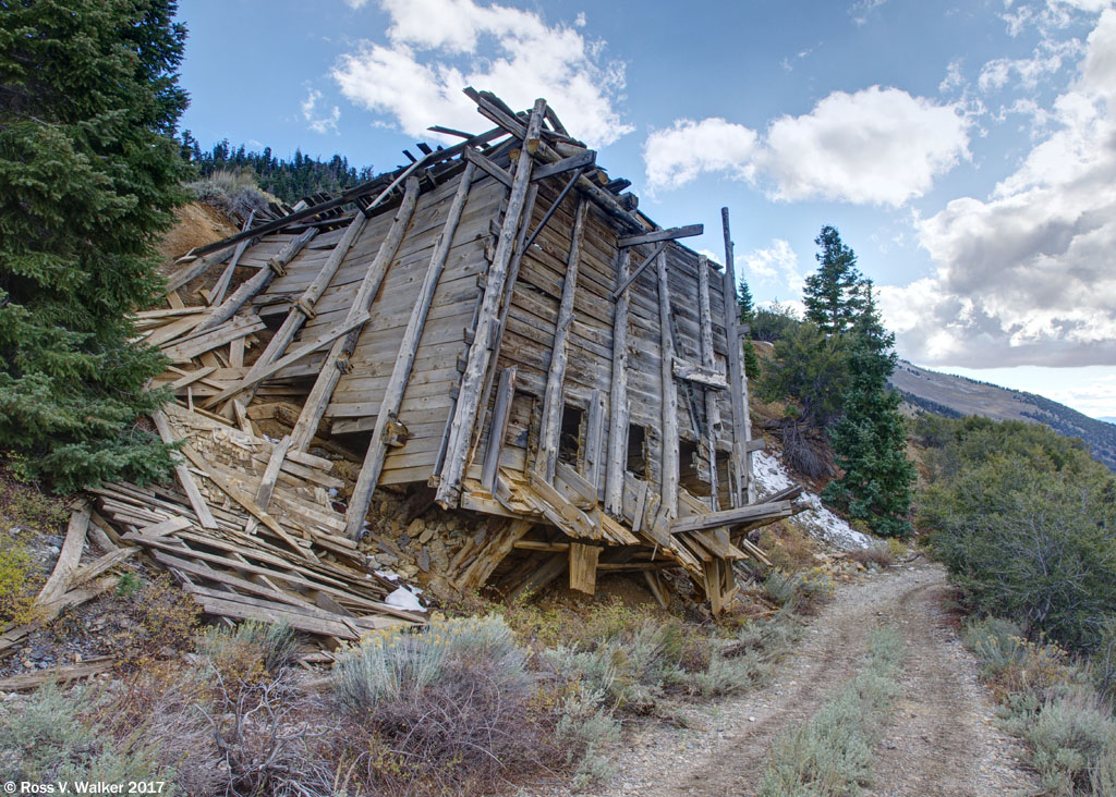 Ross Walker photography: Monarch Mine, Nevada