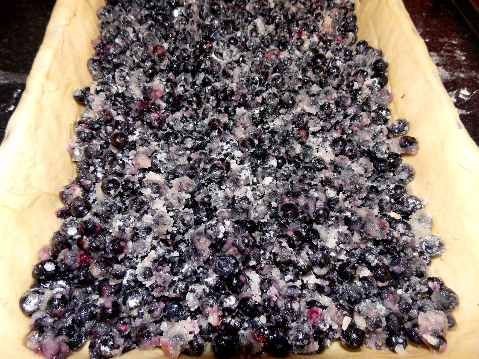 . A simple enigma.: Making a winberry pie.