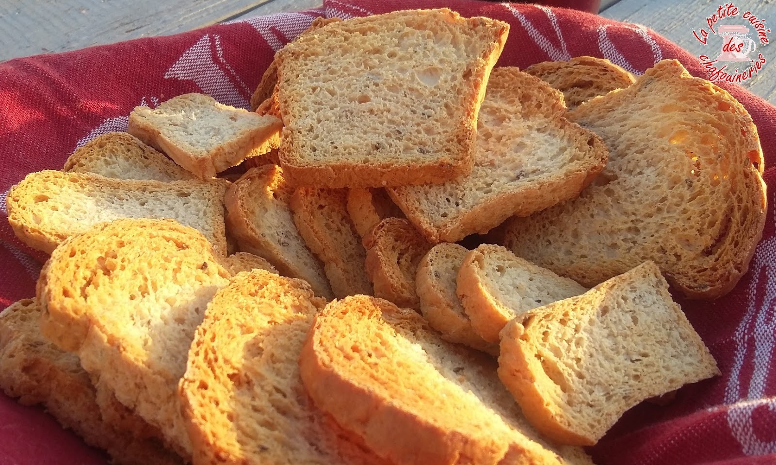 La petite cuisine des chafouineries: Biscottes maison