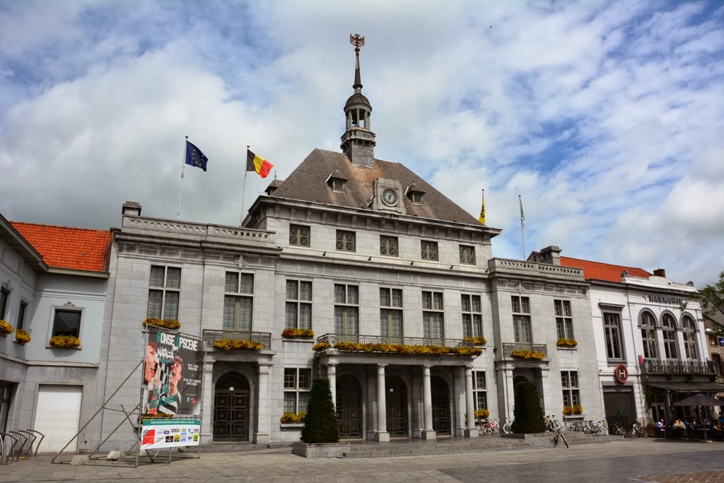 Travels - Ballroom Dancing - Amusement Parks: General Impressions of ...