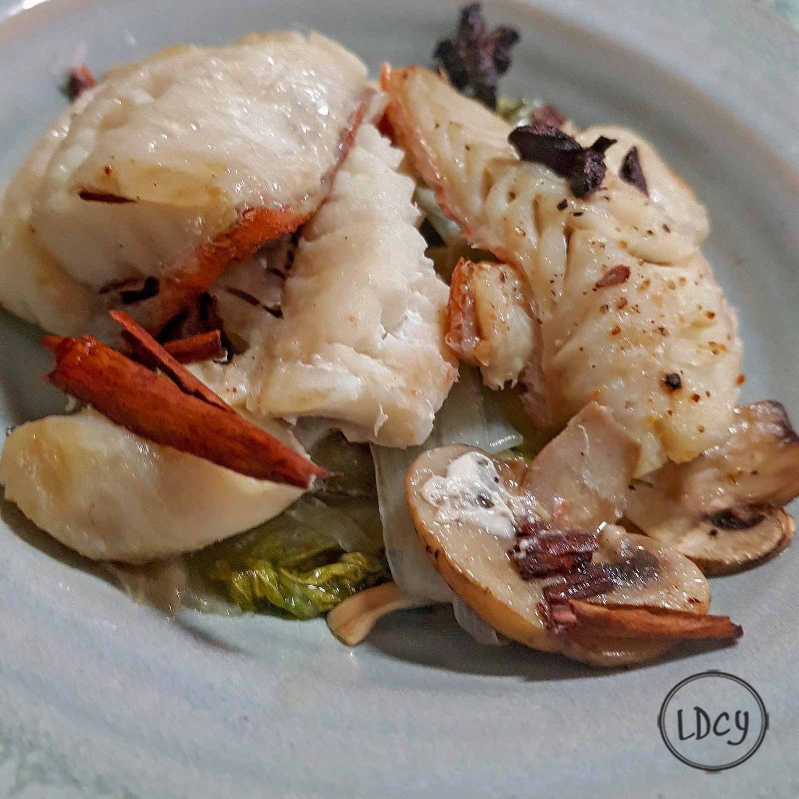 CABRACHO EN PAPILLOTE AL AROMA DE ANÍS Y CANELA - LOS DOMINGOS COCINO YO