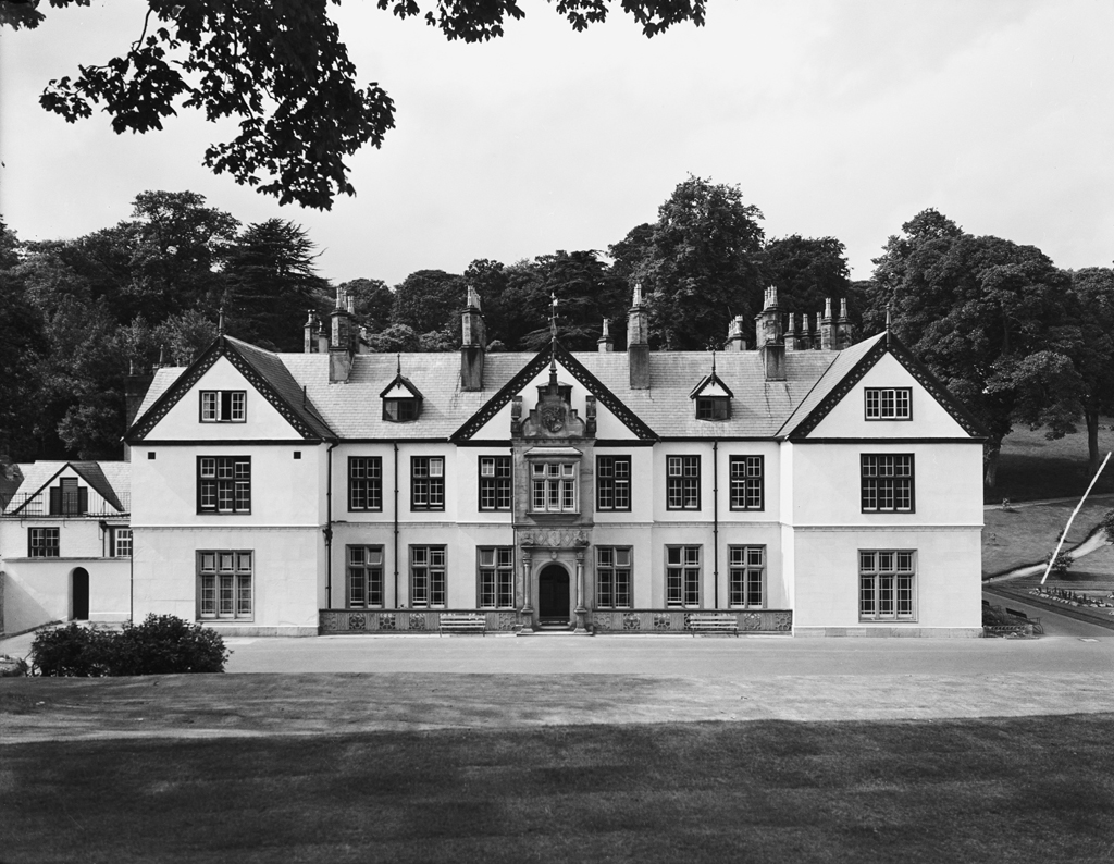 Landed families of Britain and Ireland: (312) Bagot of Blithfield Hall ...
