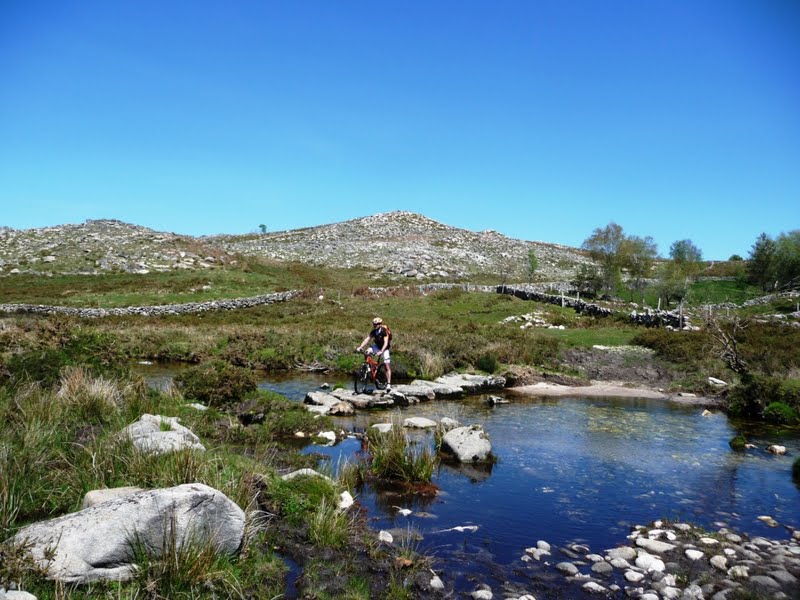 BiKeNaTuRaS: PELA CABREIRA À PROCURA DA NASCENTE DO RIO AVE...