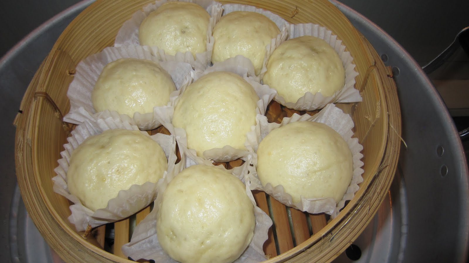 How to make steamed Pau