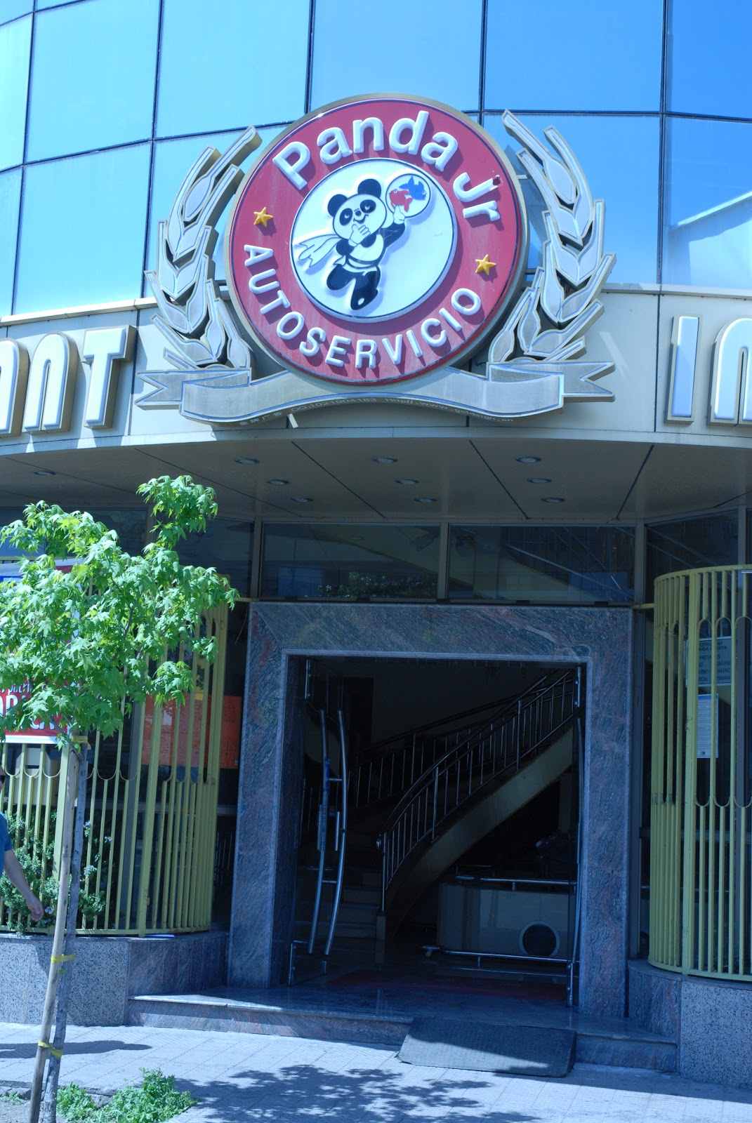 PRENSA NOTICIAS: RESTAURANTE PANDA JUNIOR INTERNACIONAL