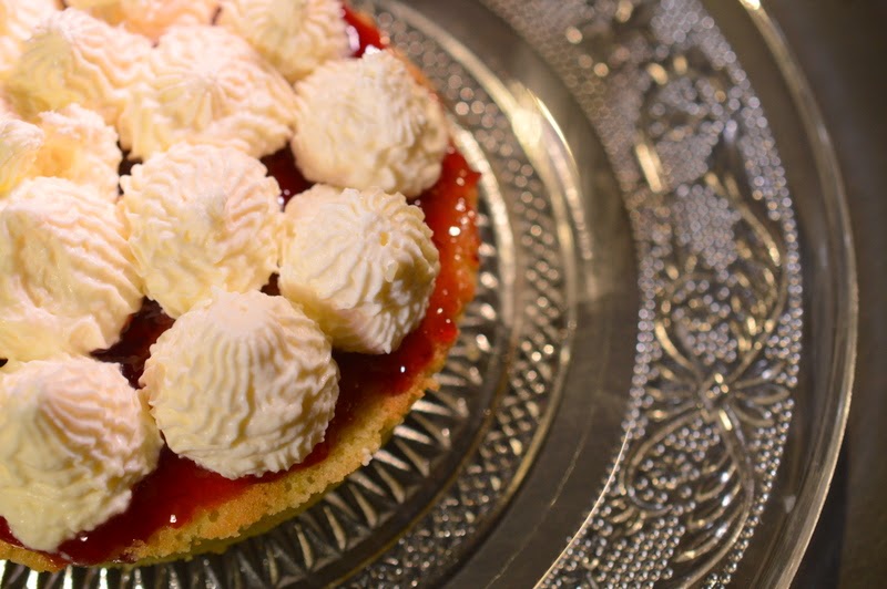 Biscuits à la pistache, chantilly mascarpone-citron vert & fruits ...