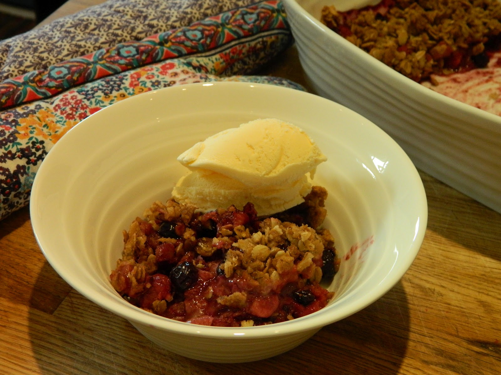Monkey's Muse: RECIPE: DELICIOUS CRUMBLE