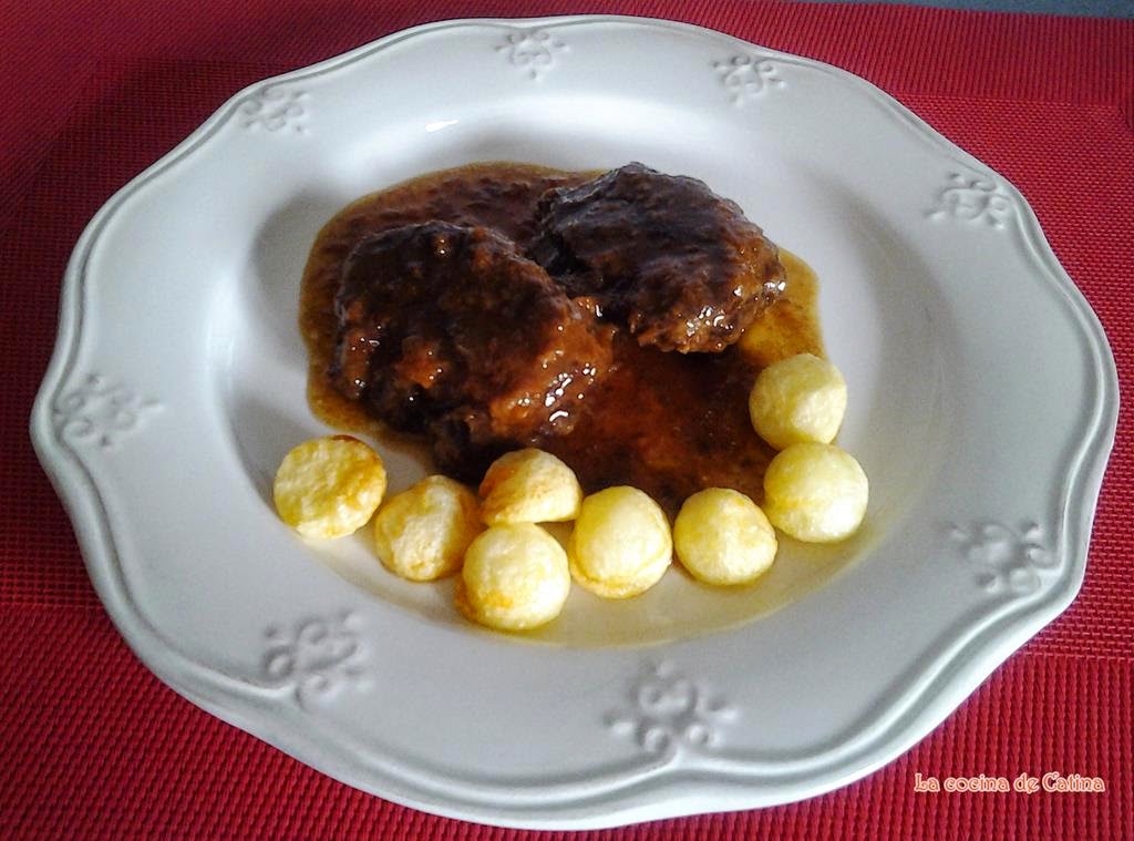 Carrilleras de cerdo ibérico a la vainilla - La cocina de Catina