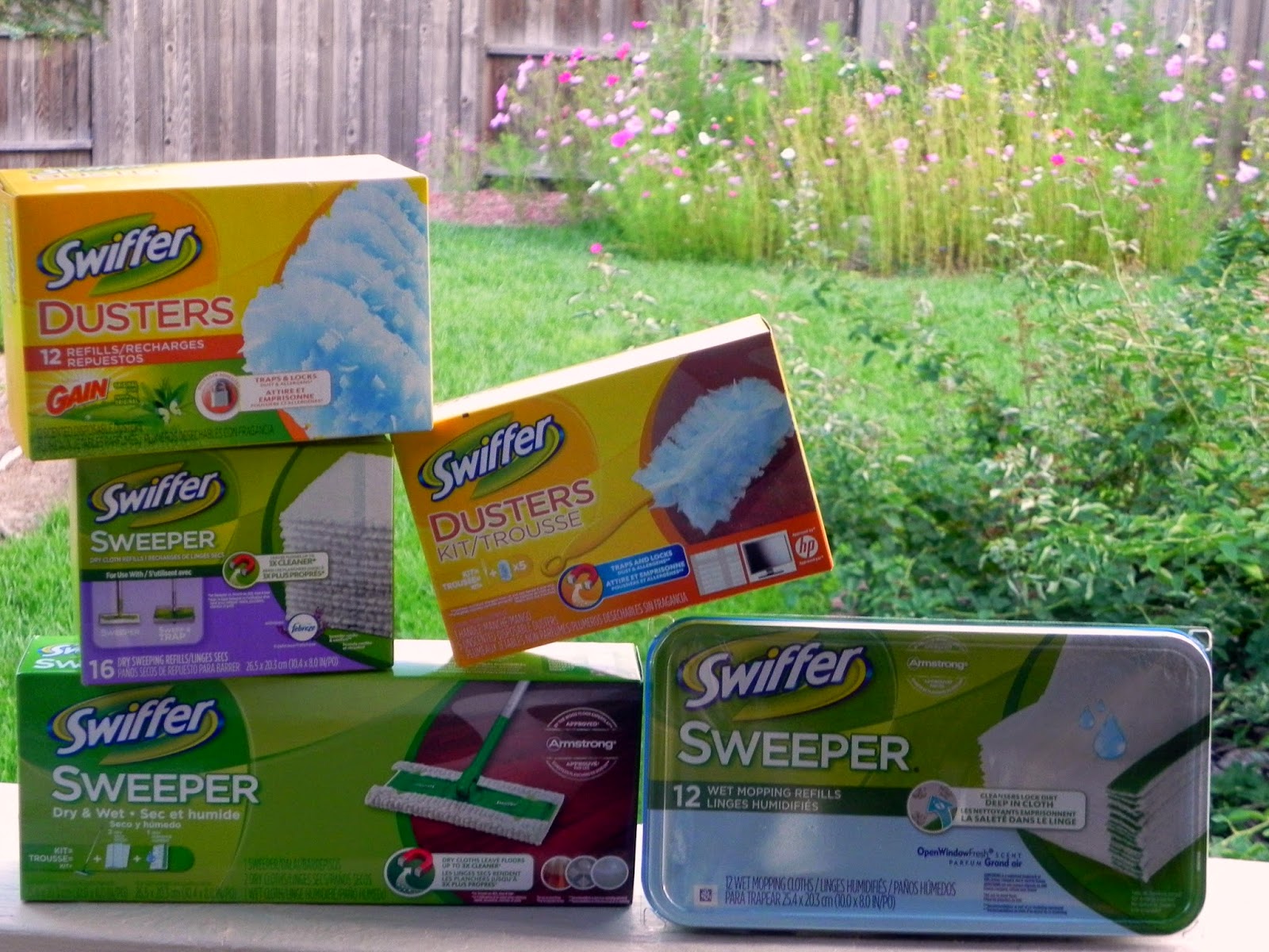 Smart n Snazzy: Spark the Swiffer Effect With the Big Green Box