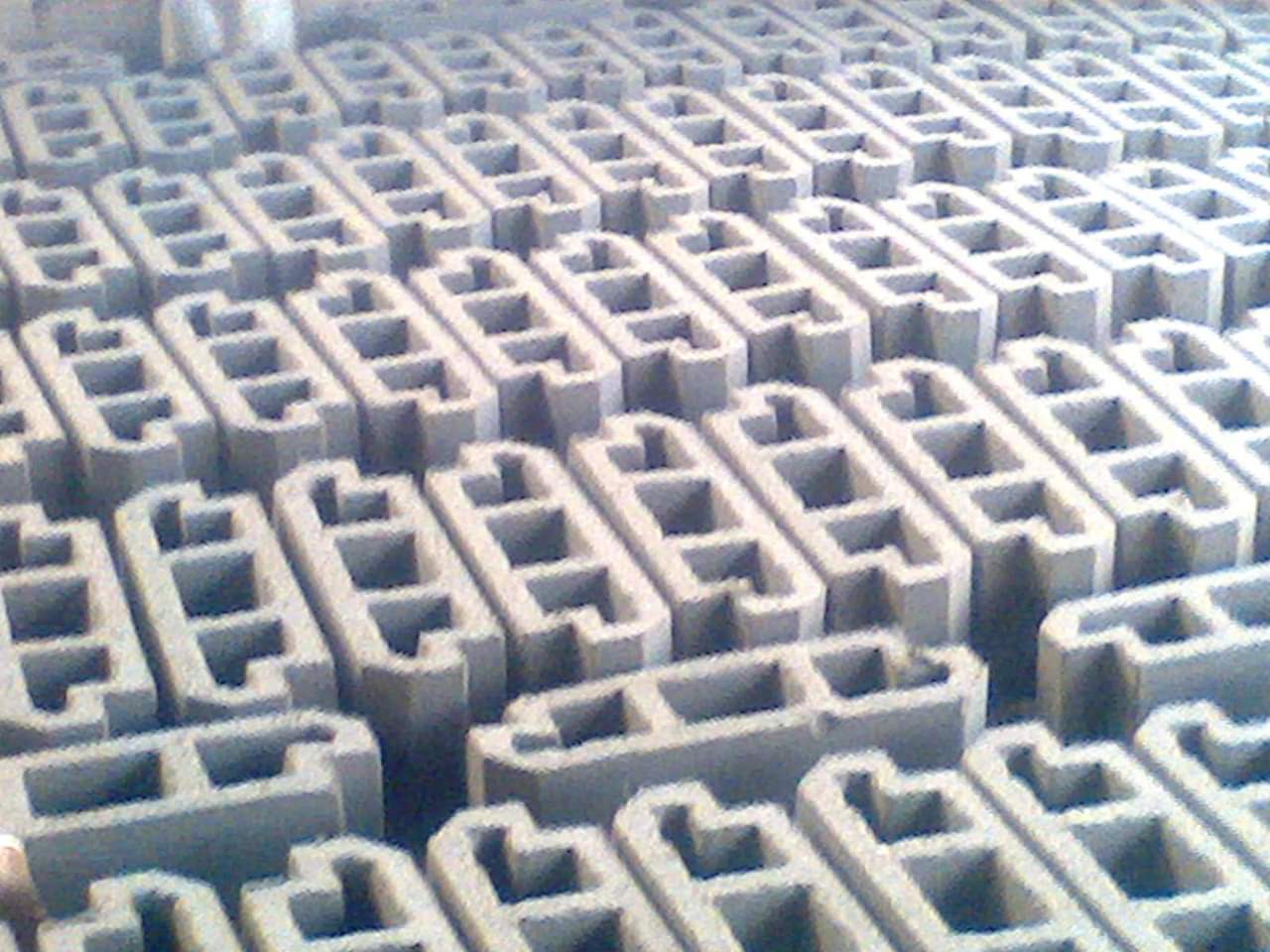 Les agglos à parpaing ou briques