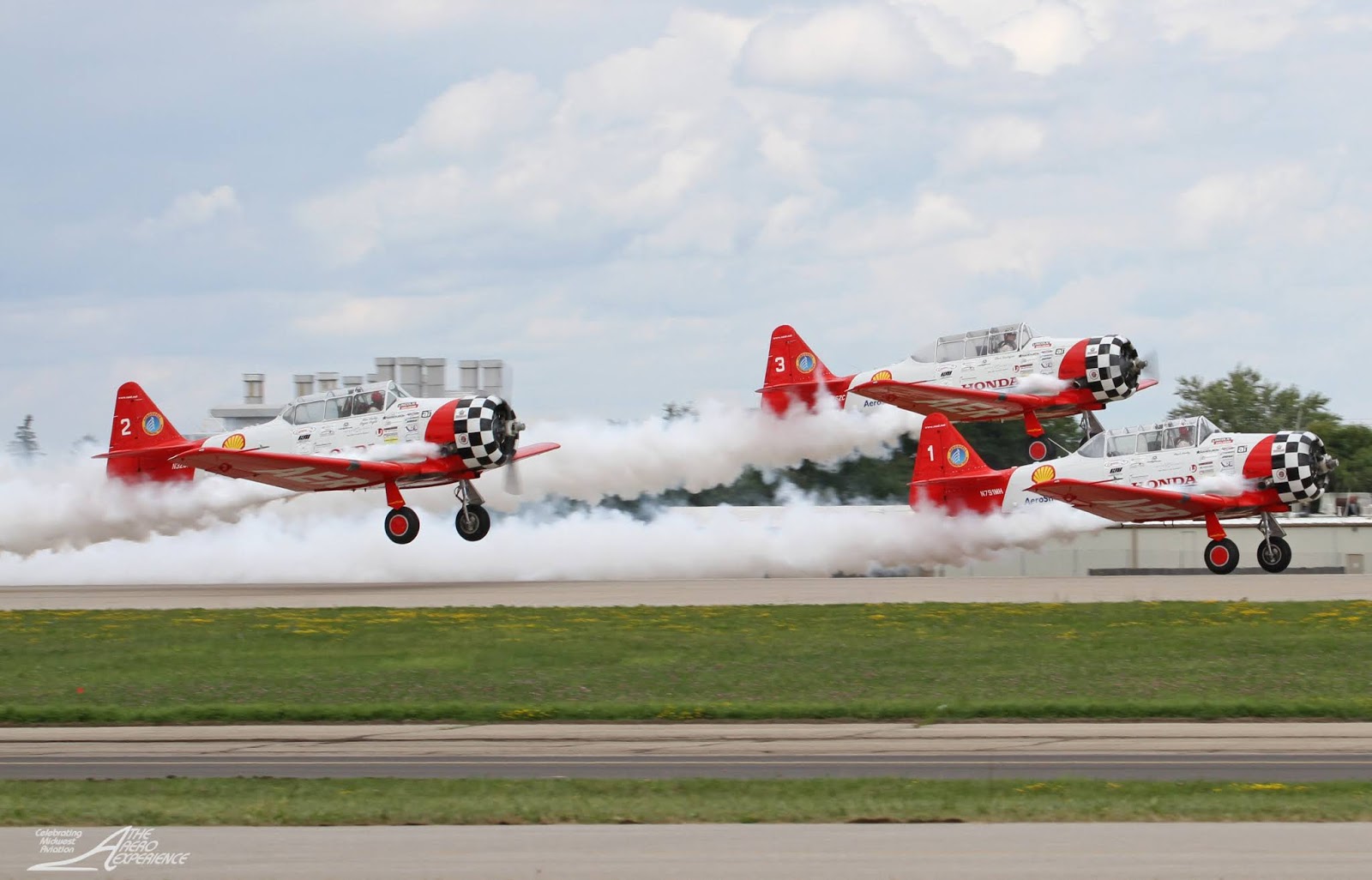 The Aero Experience: EAA AirVenture Oshkosh 2018: Airshow Performers ...