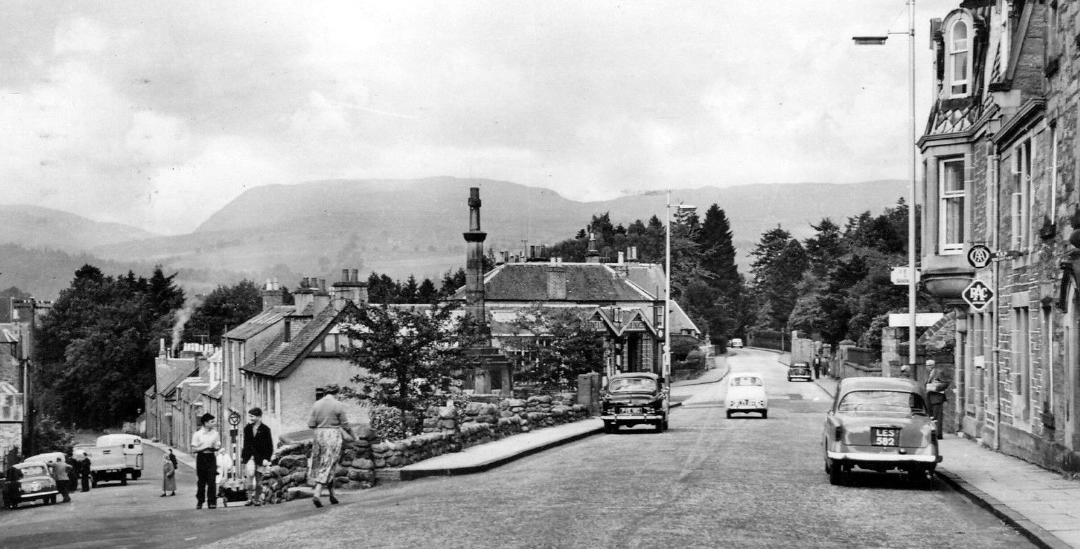 Tour Scotland: Old Photographs Comrie Road Crieff Perthshire Scotland