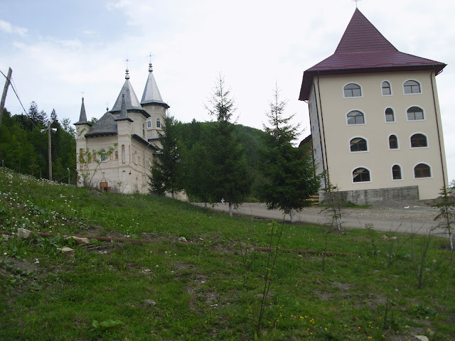 Taraba lui Cristinel - Diverse: In vizita la Manastirea Nechit