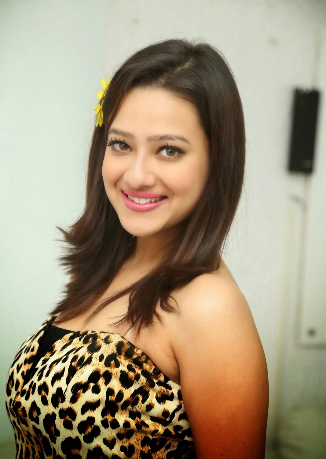 Madalasa Sharma Looks Sensational In Her Latest images HD - IMAGES