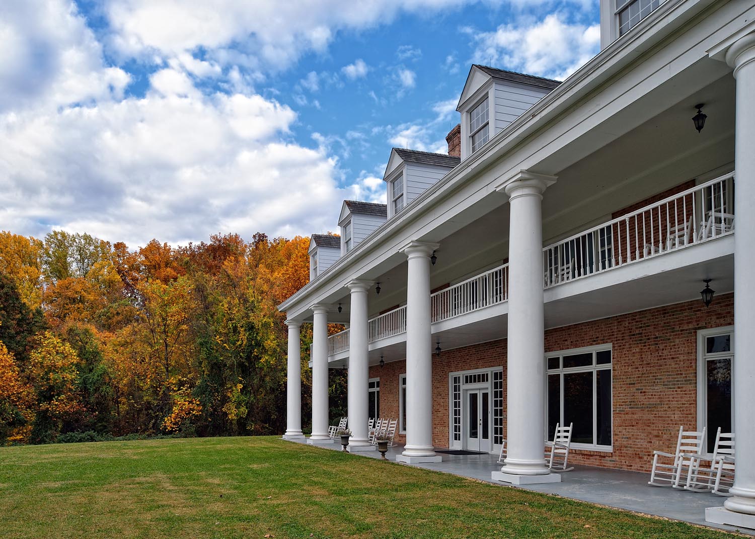 The Amazing Life: Christopher Place, Newport, TN