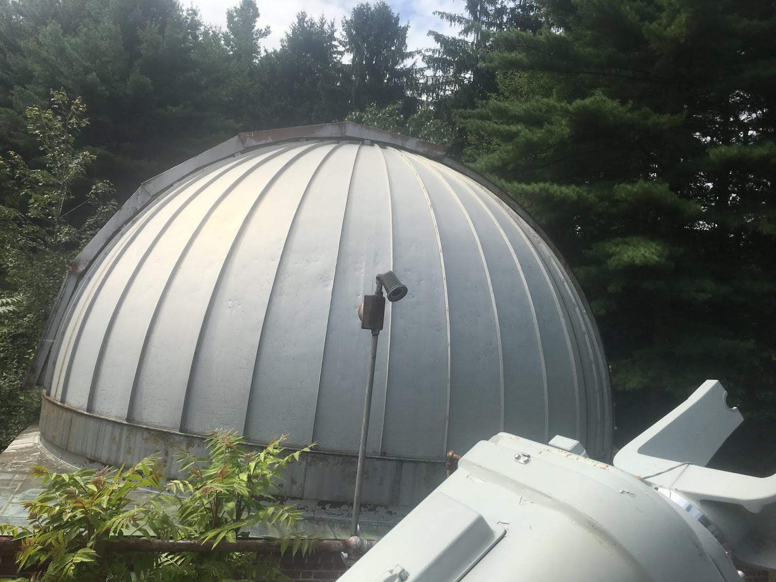 Rondinones' Adventures: Abandoned Oak Ridge Observatory - Harvard, MA