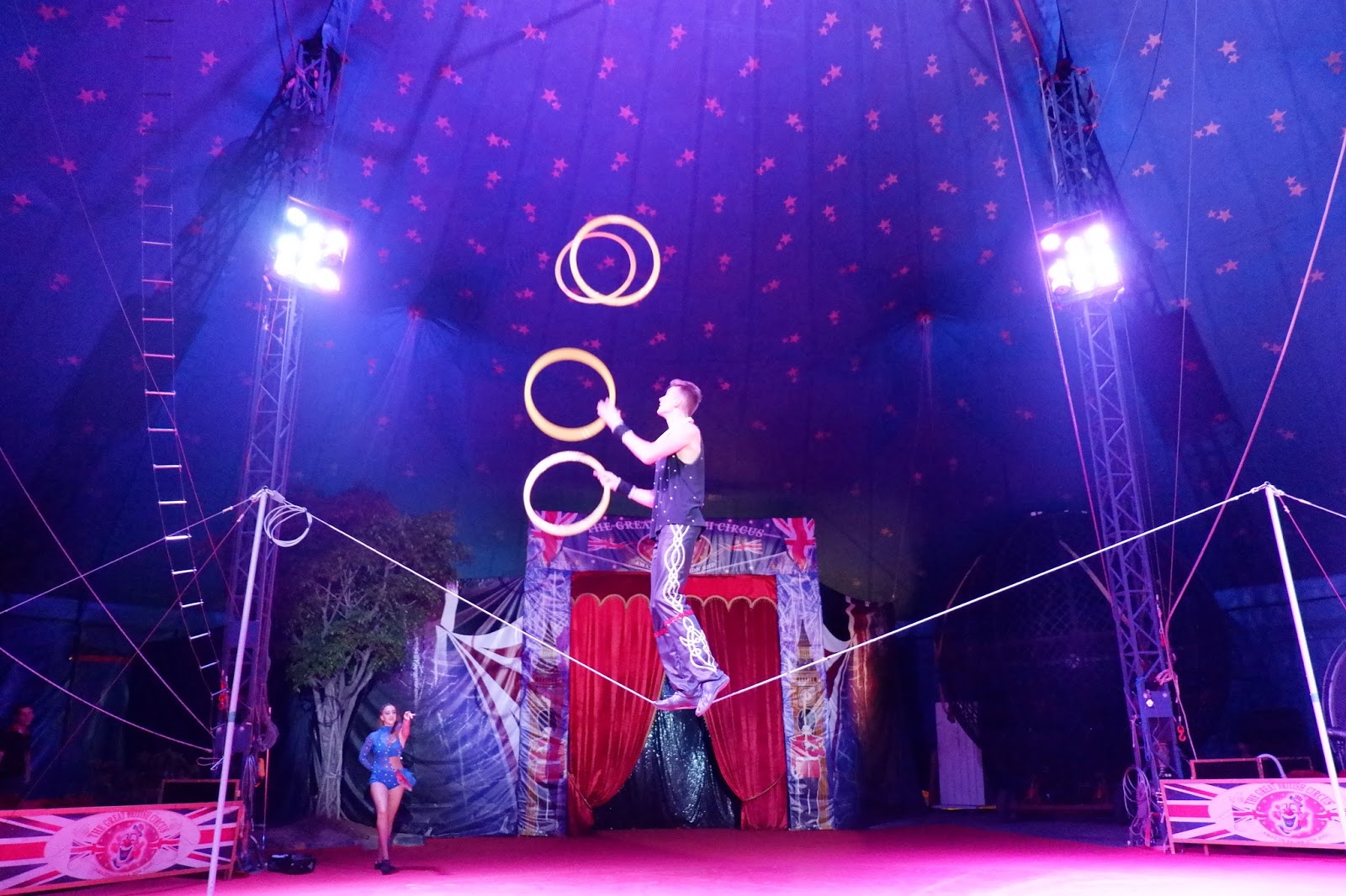 Sara Wanderlust: [REVIEW] The Great British Circus | IOI Mall Puchong ...