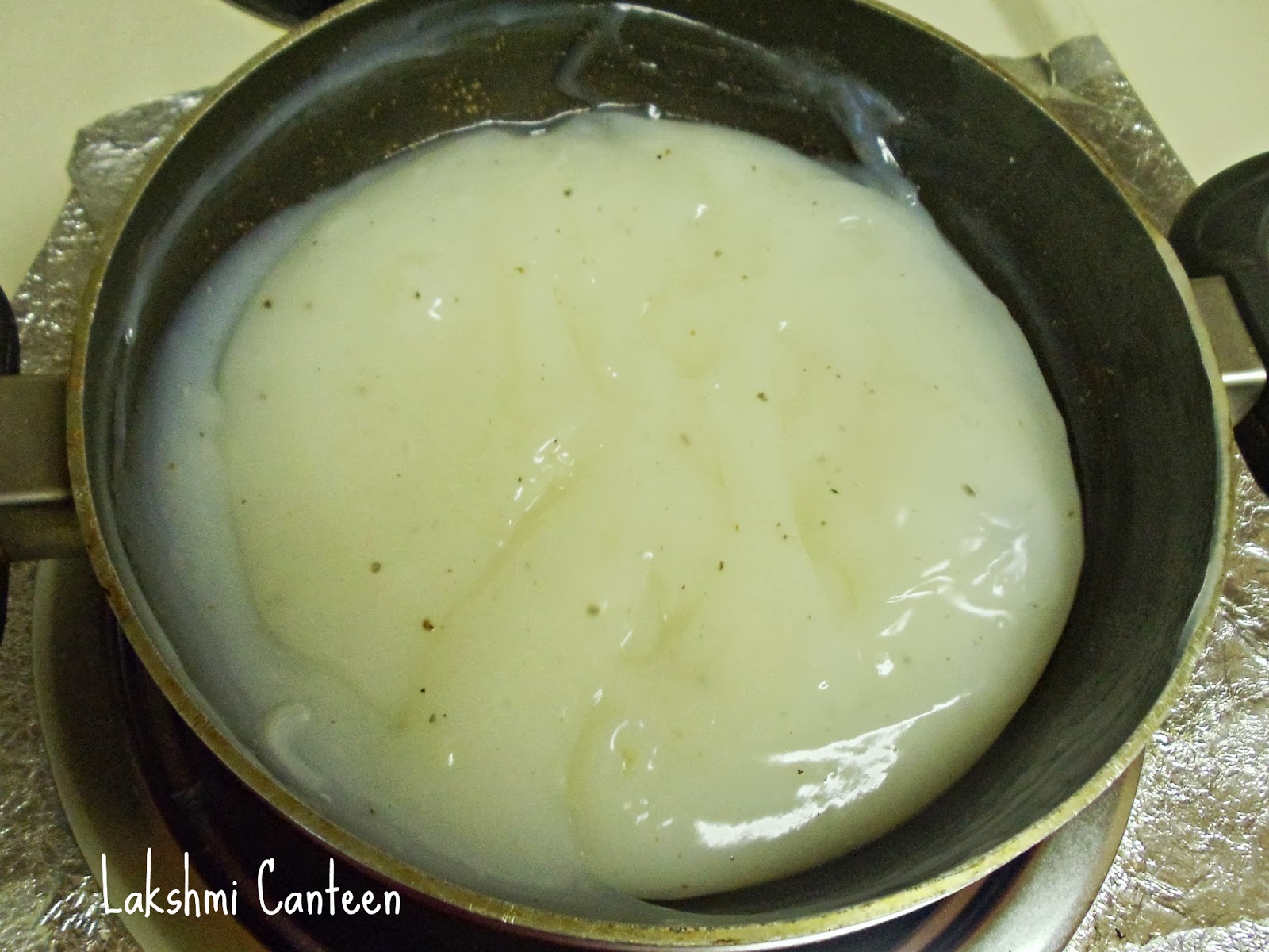 Lakshmi Canteen: Kuve Pitta Duddali (Arrowroot Halwa)