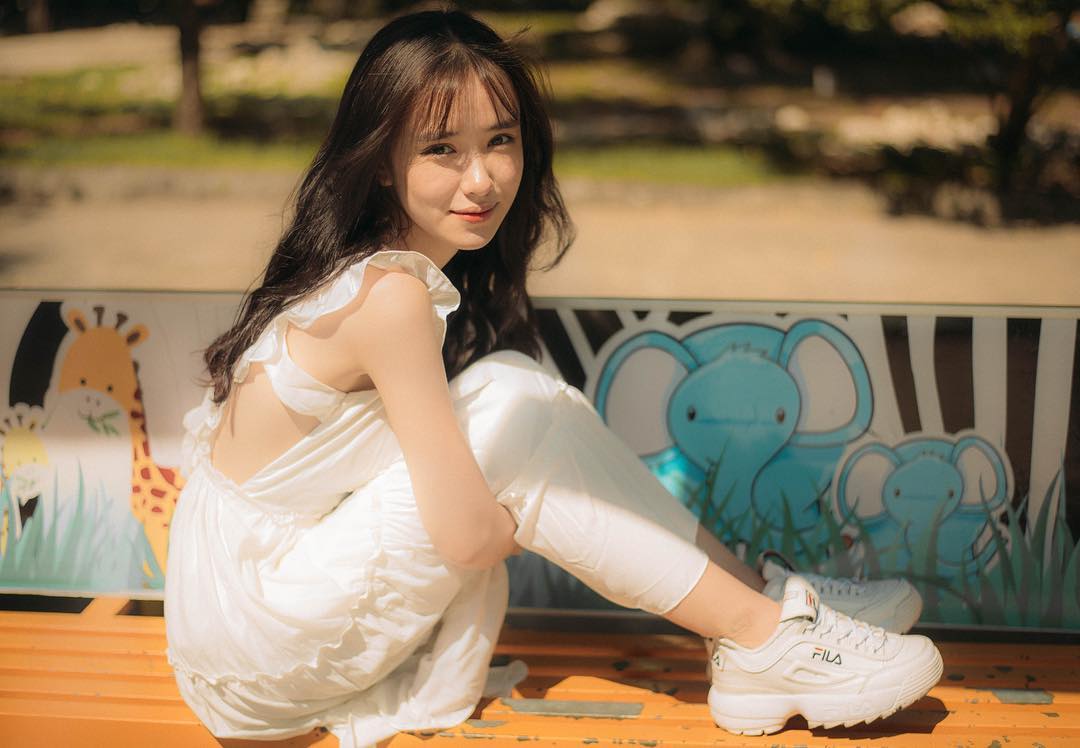 Kelly Phan - Thật khó để yêu một người có trái tim tan vỡ | Dân 47 - Website Giải Trí Tổng Hợp