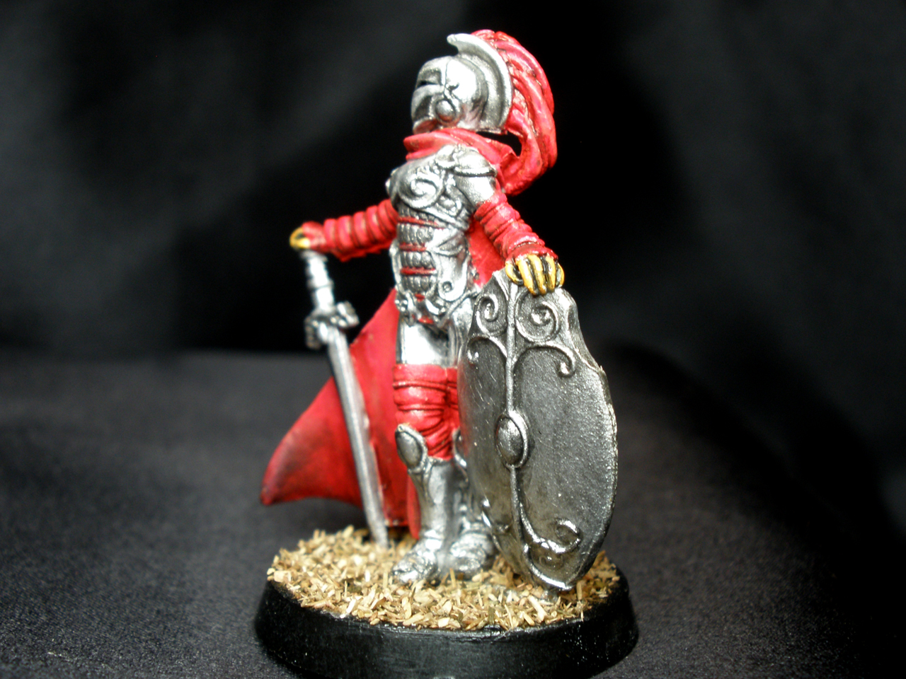 Miniatures - Μινιατουρες: Gray Maiden Female Paladin - Ιερή Πολεμήστρια