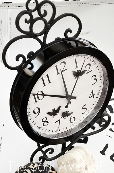 Be Different...Act Normal: DIY Halloween Clock [Halloween Decor]