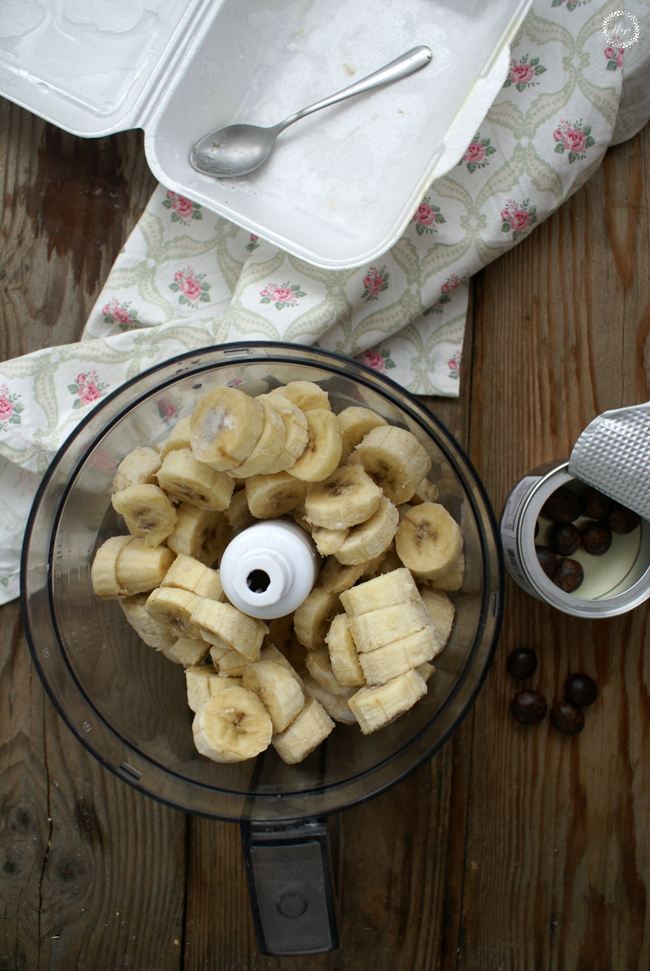 Banana Ice Cream with Sacha Inchi Seeds / Bananin sladoled | You CAN ...