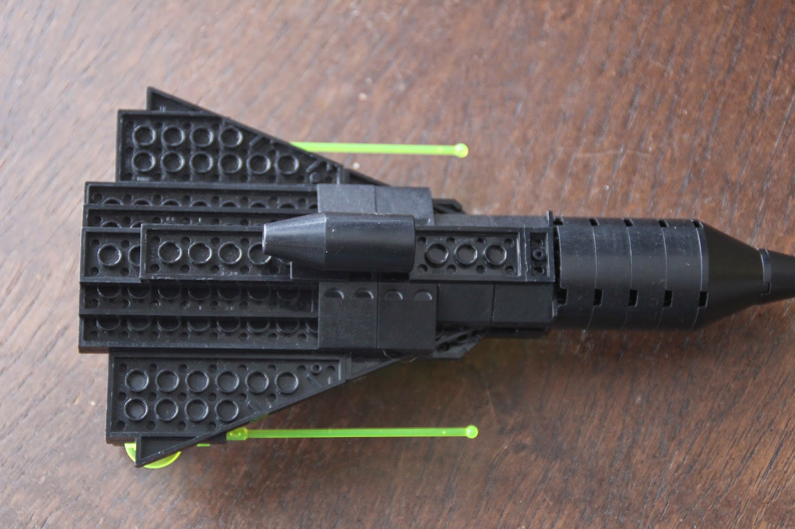 LEGO creativity: black space ship