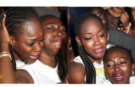 See Ladies Crying For Nigerian Musician Flavour Nabania In Mali [PHOTOS ...